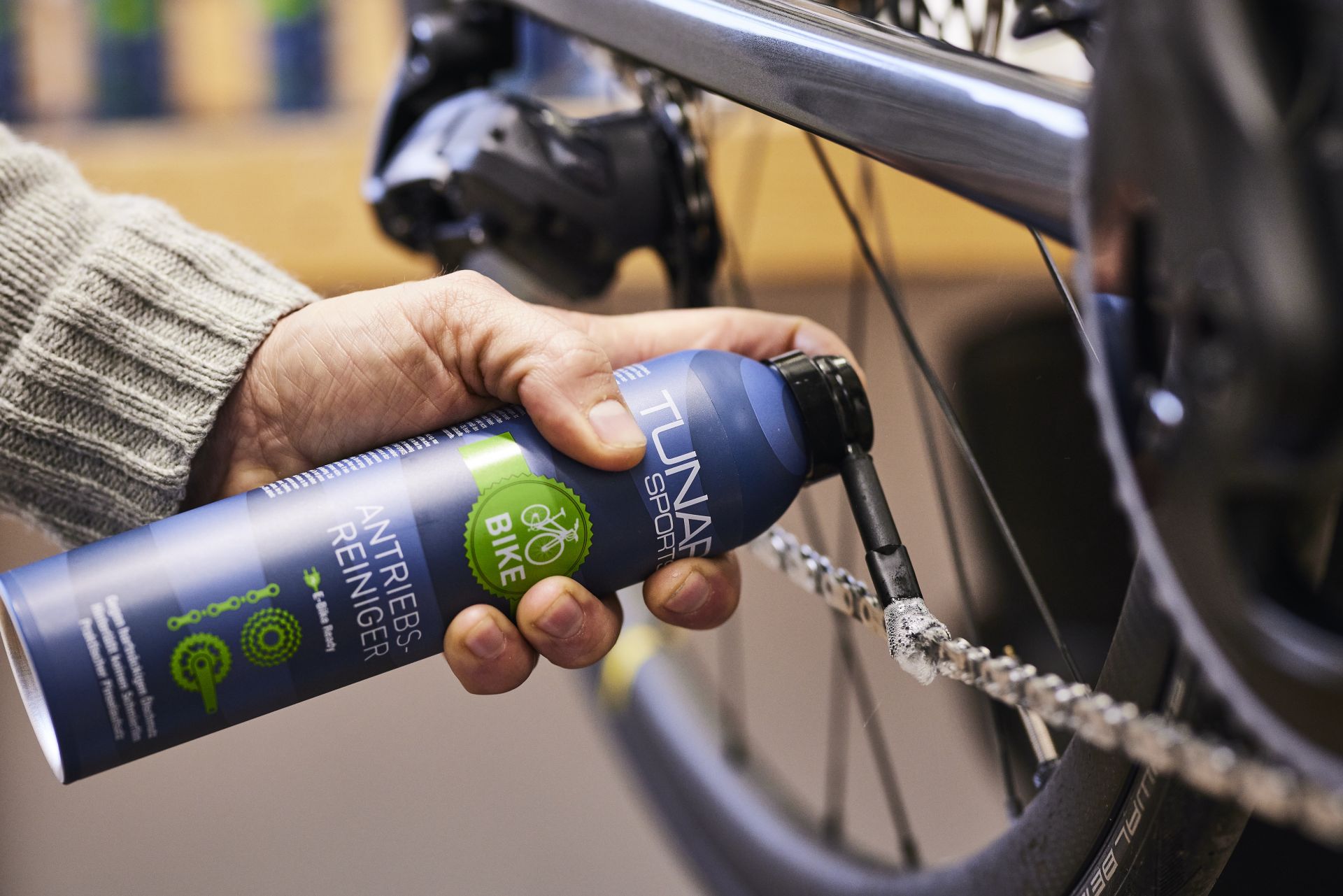 Tunap Sports Antriebsreiniger Kettenreiniger mit Pinsel Spray 300ml | 14926